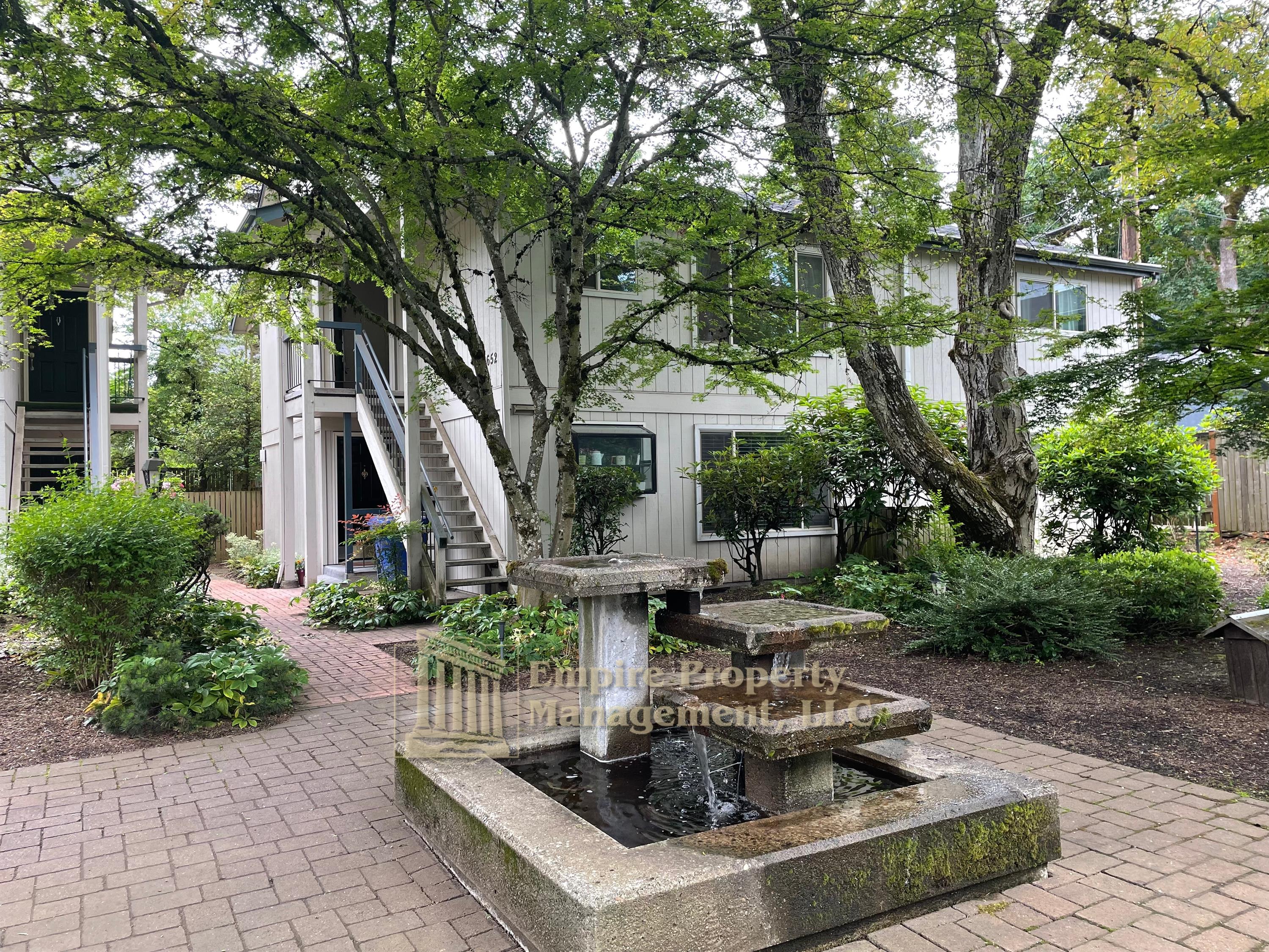 Home [empirepropertymanagement.managebuilding.com]